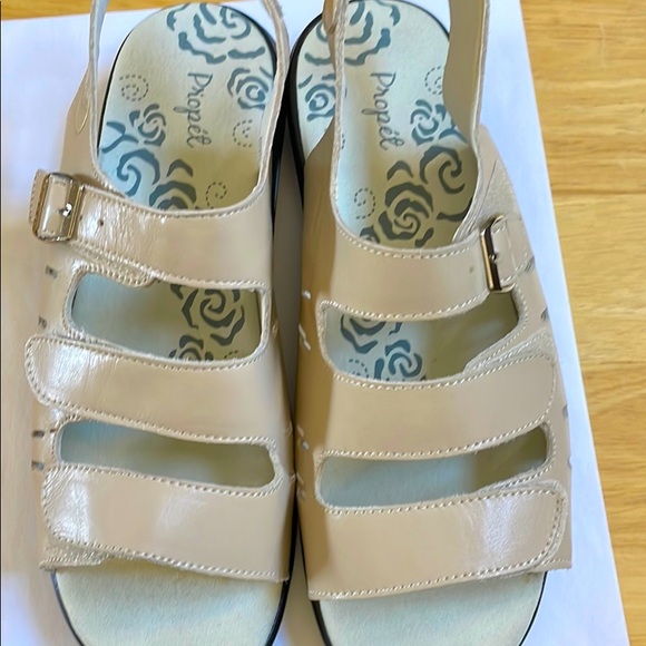 Propet | Shoes | Prophet Sandals M Breeze Walkers Cream | Poshmark